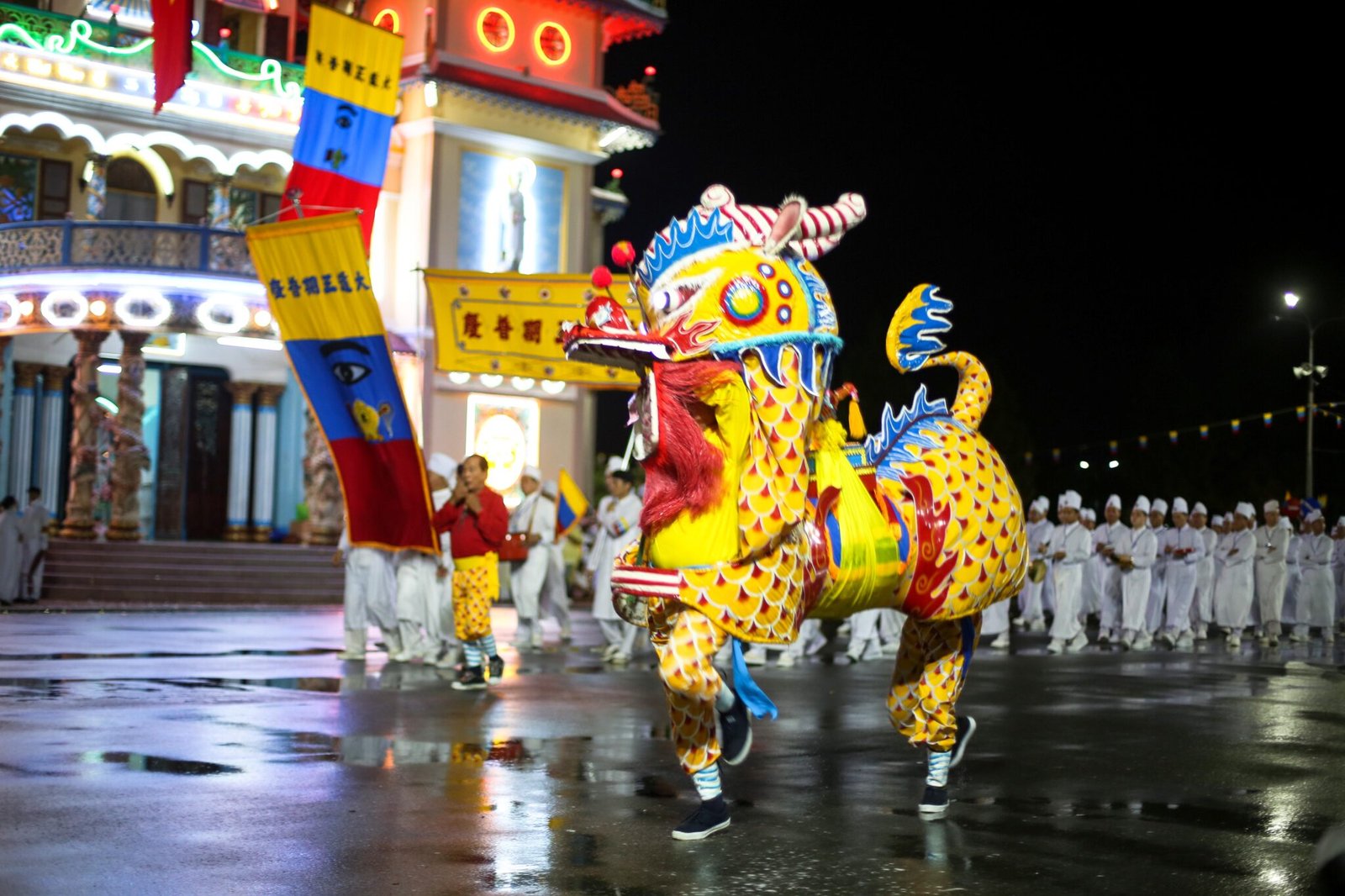 TÌM HIỂU ĐẠI LỄ HỘI YẾN DIÊU TRÌ CUNG, NÉT ĐẸP VĂN HÓA CAO ĐÀI GIÁO ...